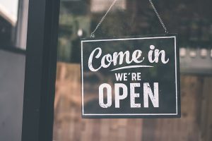 Which Banks Are Open on Sunday Near You?